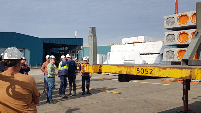 Aandacht voor veilig werken kanaalplaatvloeren tijdens Veiligheidsdag ...